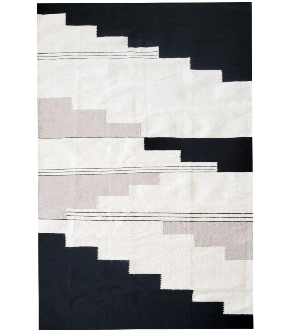 Black Area Rugs & Runner Rugs for Modern Interior by MUMO TORONTO