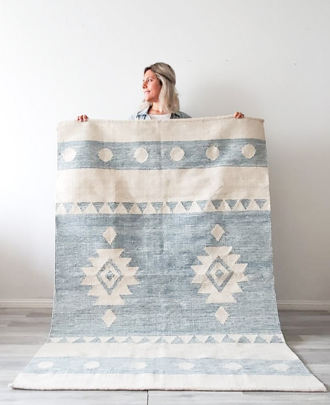 Light Blue Rug 100% Natural Wool | Mumo Toronto